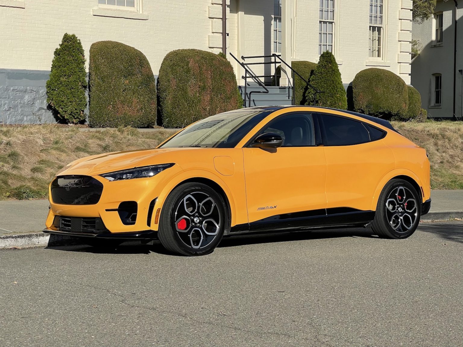 Ford Re-Opens Orders for Mustang Mach-E, Featuring Enhanced Range ...