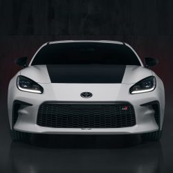 New Toyota GR86 Spec Evokes 1980s Corolla Made Famous In Comics - Carlist