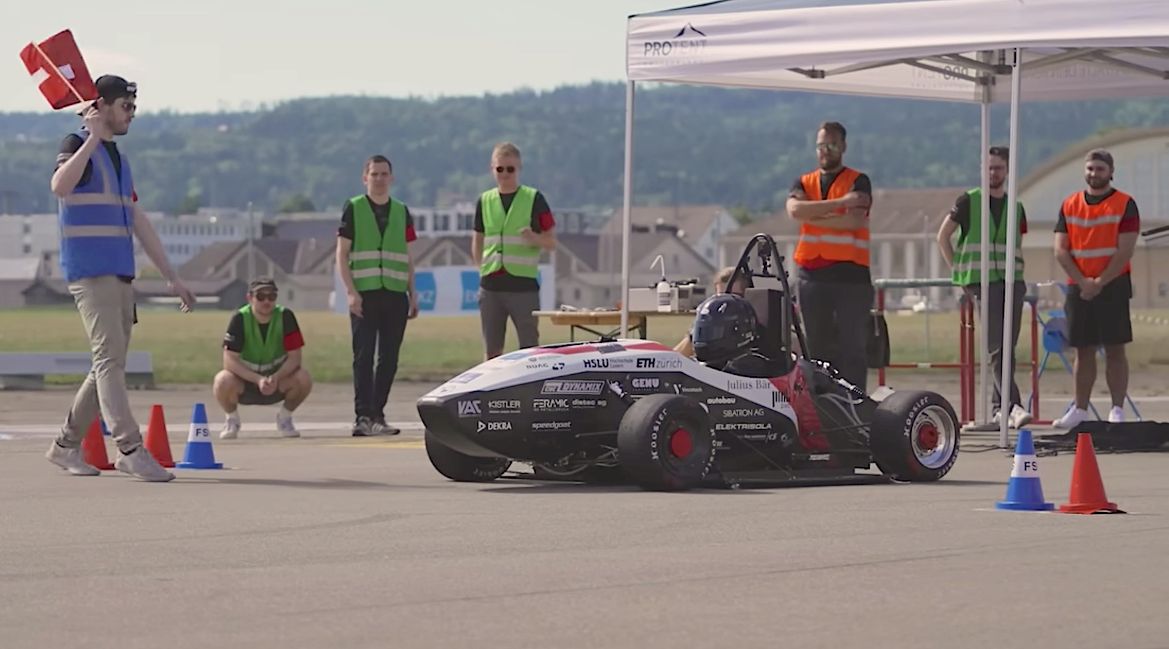 Sub-1 Second EV Is Now World’s Fastest Accelerating Car - Carlist